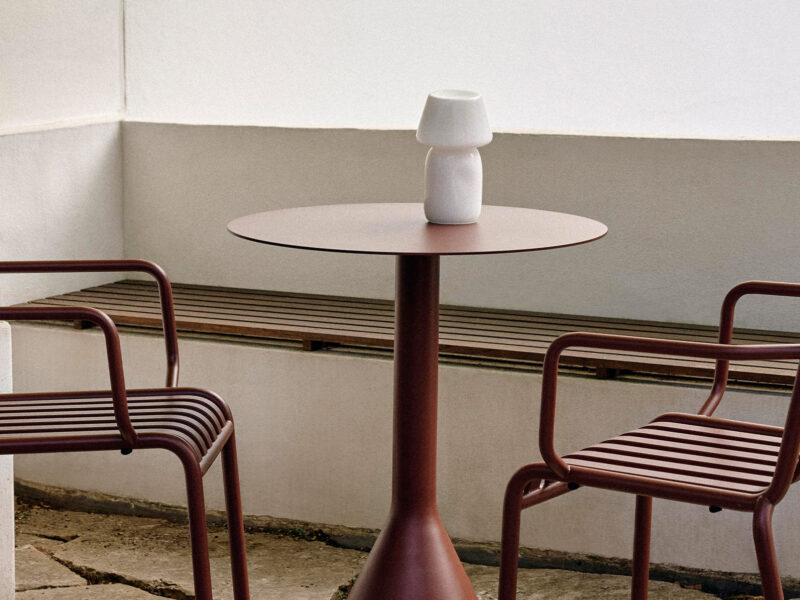 Bird Chair, Red / 45% off at £160 | Viaduct Furniture